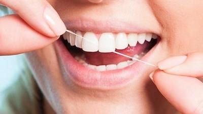 Water Pick vs Traditional Floss | Dentists in Greeley, CO